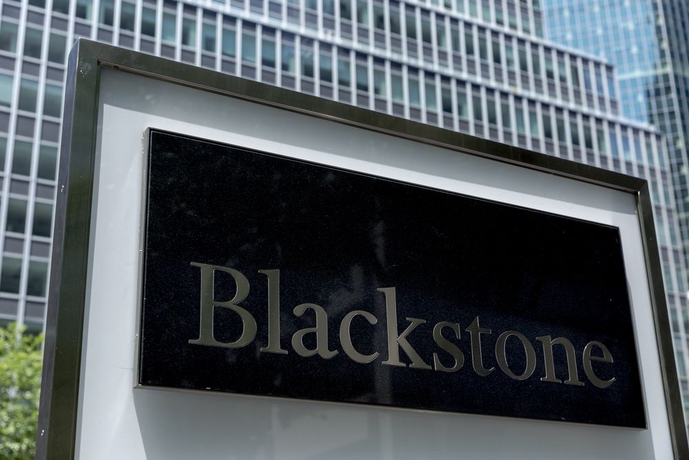 Blackstone lands $850m CMBS financing for Manhattan office acquisition